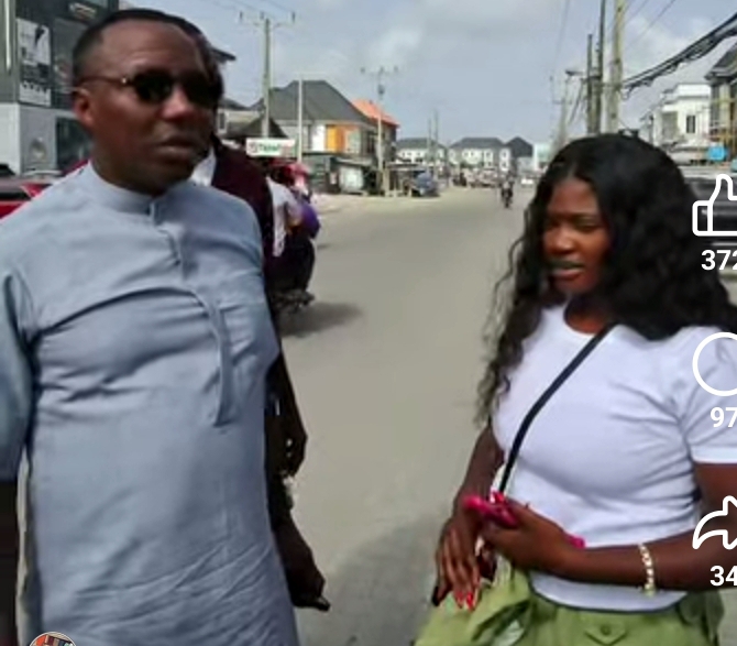 BREAKING: Sowore, Lawyers Lead Viral Corps Member To NYSC LGI Office - AmiLoaded News